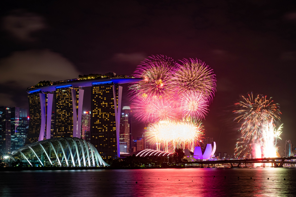 新加坡跨年｜2024-2025精選8大倒數熱點！濱海灣必去攻略 - Kinnso
